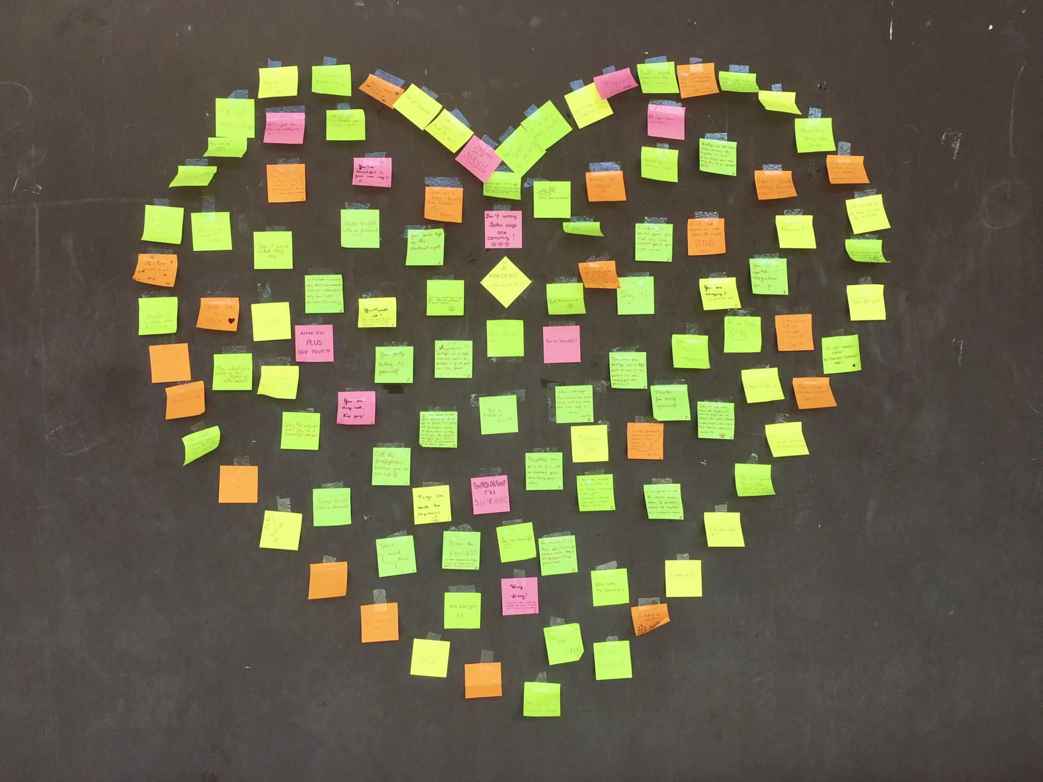 Un "Positive Post-It Day" au lycée Blaise Pascal - Lycée Blaise Pascal ...
